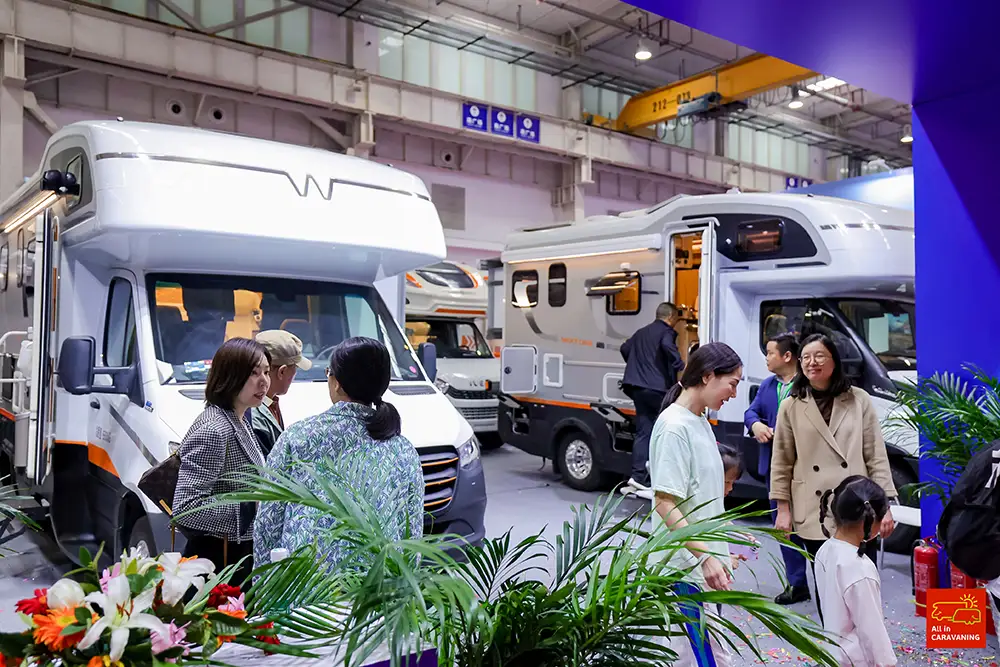 Führende internationale Messe für Reisemobile und Caravans in China ...